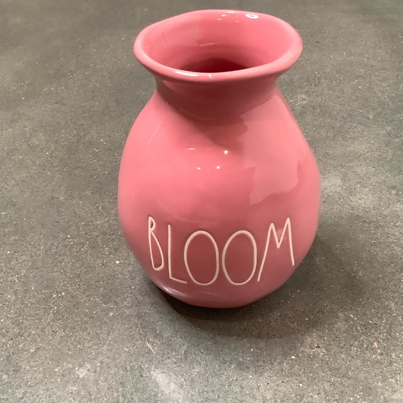 Rae Dunn | Accents | Rae Dunn Pink Bloom Bud Vase | Poshmark
